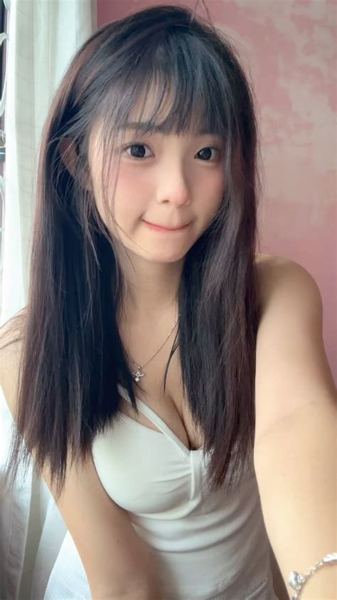 小兔子🐰🎄 蓝色可以吗🩵 Instagram