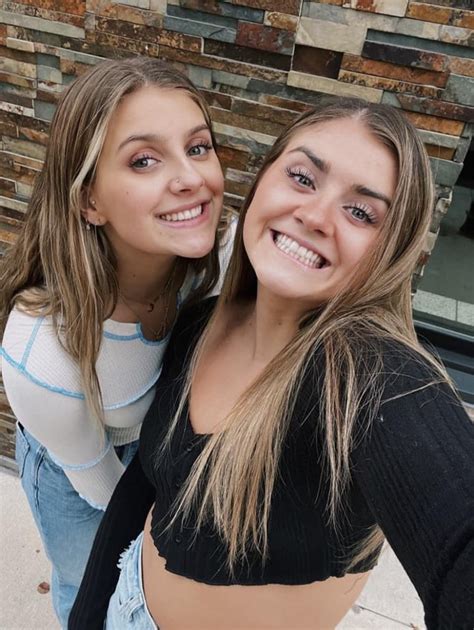 Sisters Rchurchofnijika