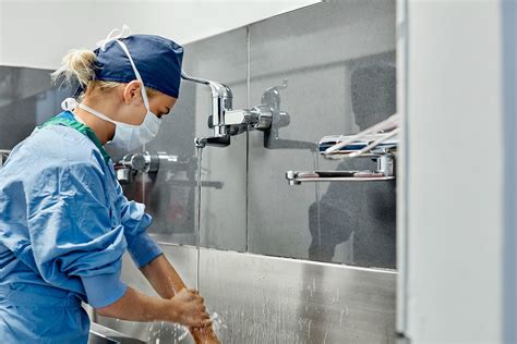 Entenda qual a importância de seguir rigorosamente os protocolos de saúde