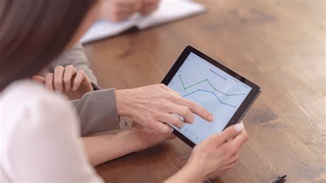 Rekomendasi 5 Aplikasi Time Tracking Terbaik Aplikasi Absensi Online