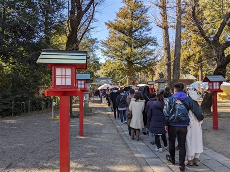 鷲宮神社に行って今年の運勢をおみくじで確認しつつワラビンちゃんの絵馬も描いてきたよ シロデココ
