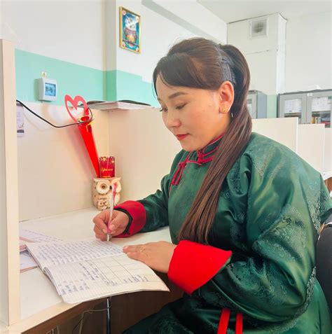 Өвөрхангай аймаг дахь Политехник Коллеж 🇲🇳Боловсролын яамны харьяа