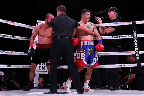 Photos Brandon Rios Batters And Stops Ramon Alvarez