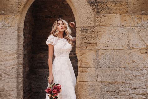 Premiere Couture Cambridge WI Wedding Dresses Madison