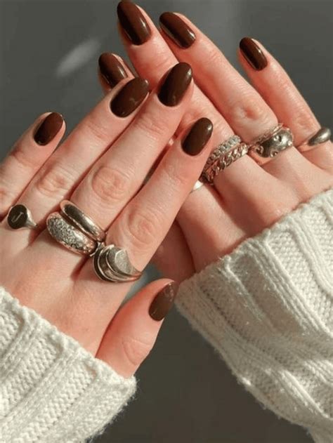 Try These Fall Nail Colors For Fair Skin And Youll Be Stoked Your Girl Knows