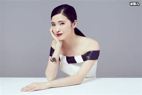 演员龚蓓苾，曾参演内地首部偶像剧《将爱情进行到底》 明星 冰棍儿网