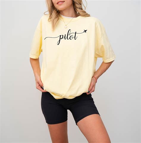 Women S Cursive Pilot Tshirt Female Pilot T Women S Pilot Shirt