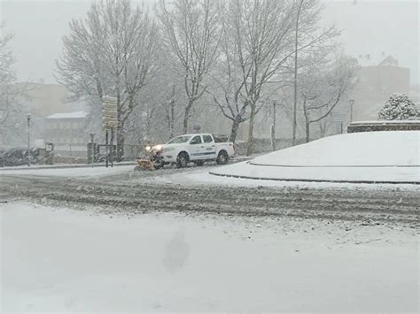 El Temporal De Nieve Deja Carreteras Cortadas Y Obliga Al Uso De Cadenas En Carreteras