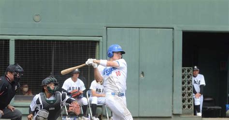 青学大、亜大に連勝して完全優勝 打点王ほぼ確定の3番・小田康一郎「下位からチャンスをつくってくれて1、2番が回してくれて」／東都 サンスポ