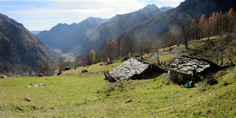 Grignasco Baita Sociale CAI Da Alagna Escursionismo Camminata A