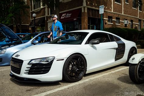 White Audi R8 At Cars And Coffee Oak Park