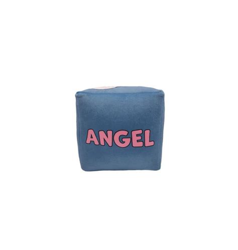 Coussin Cube Lilo And Stitch Grossiste Forest Distribution