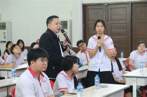 孔子学院老挝国立大学孔子学院开展2024年中文师范本科专业招生宣讲会 广西民族大学网站