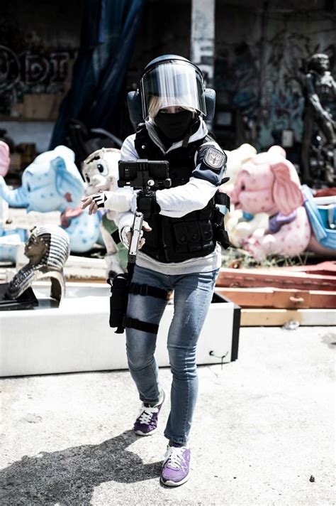 Rainbow Six Siege Monika IQ Weiss Cosplay Byro Inven Global