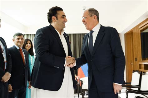As Imran Khans Star Wanes Is Pakistans Military Pushing Bilawal