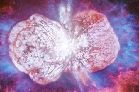 NASA S Hubble Telescope Captures Stellar Fireworks Show Technology Dunya News