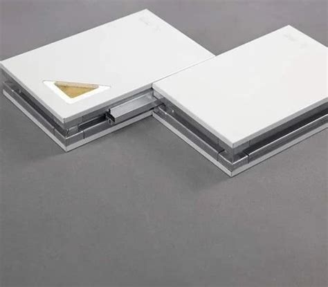 Pre Coated Powder Coated Clean Room Modular Partition Wall Panel At Rs Square Meter In Daman