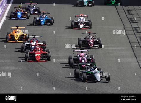 Start Of The Race Depart 28 Pin Doriane Fra Prema Racing Supported