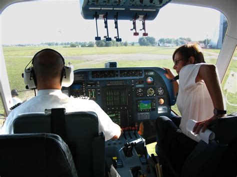Zeppelin Nt Cockpit