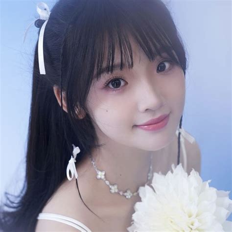 Su Zaizai Bangs With Medium Hair Hair Styles Pretty People