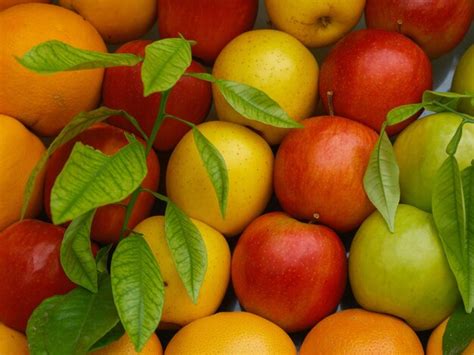 Premium Photo Fresh Apples And Oranges