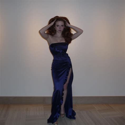 15 Sexy Francesca Capaldi Photos 12thblog