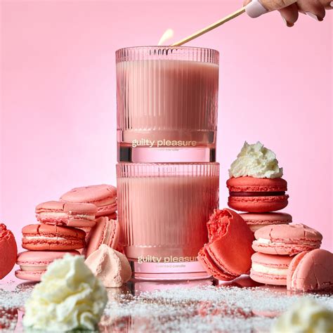 Guilty Pleasure Raspberry Macaron Candle Snif