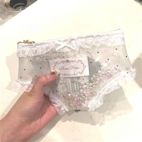 파우치 보고 있었는데 이거 나만 빤쓰로 보이나 인스티즈 Instiz 일상 카테고리