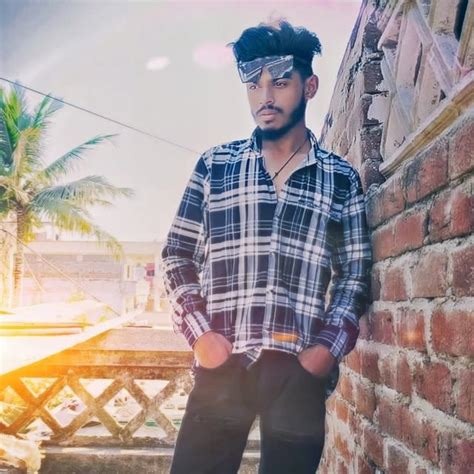 Sandeep Vishwakarma Sandeep V18 Threads Say More