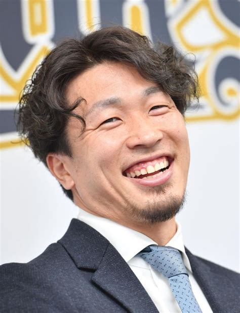 オリックス・安達が現状維持でサイン 10年目へ「目をトレーニング」【npb】野球デイリースポーツ Online