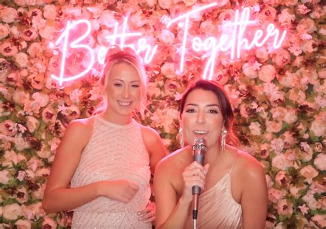 Pixster Photo Booth Services