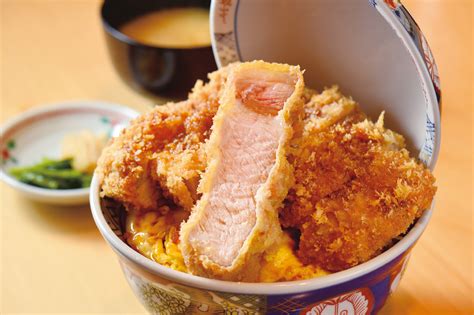 画像ギャラリー 【画像ギャラリー】“とじないカツ丼”がキテる！東京の旨い店4選 グルメ情報誌「おとなの週末web」