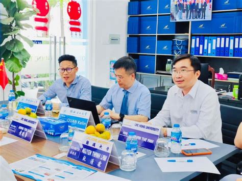 Ngành ngôn ngữ Trung Quốc kết hợp Phòng Quan hệ Quốc tế tổ chức buổi