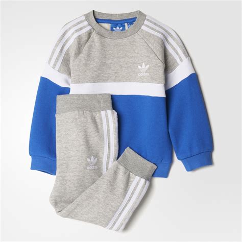 Спортивный костюм Trefoil серый на сайте Shop Спортивный