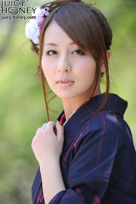 混血正妹av女優 希崎潔西卡希崎ジェシカ 游泳池畔清涼比基尼寫真 辣妹早餐 痞客邦