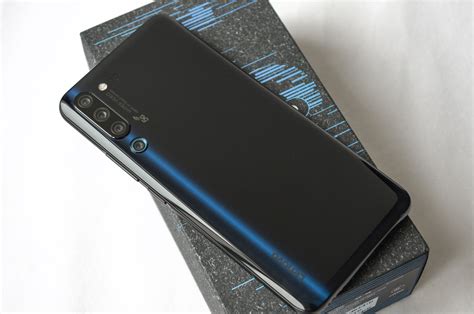 联想z6 Pro 5g版评测：3299元的5g水桶机手机评测安兔兔