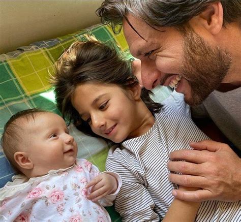 Shahid Afridi Pens Emotional Note For His Daughters
