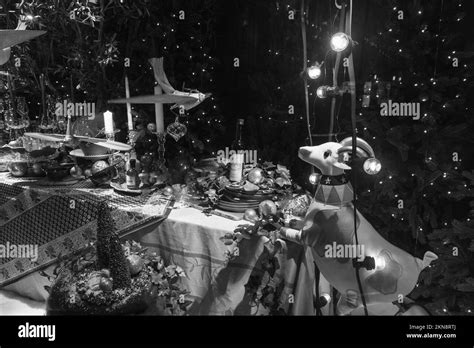 Animated Displays Black And White Stock Photos Images Alamy