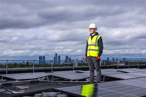 Growth Of Solar Continues To Defy Predictions Yale E360