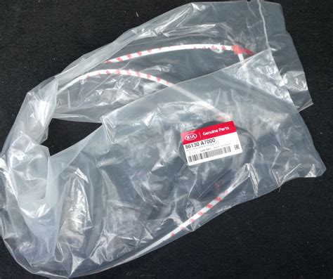 86130A7000 Уплотнитель ветрового стекла KIA HYUNDAI | Запчасти на DRIVE2