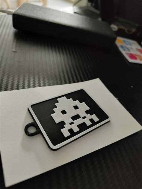 Stl File Space Invaders Keychain・3d Printer Design To Download・cults