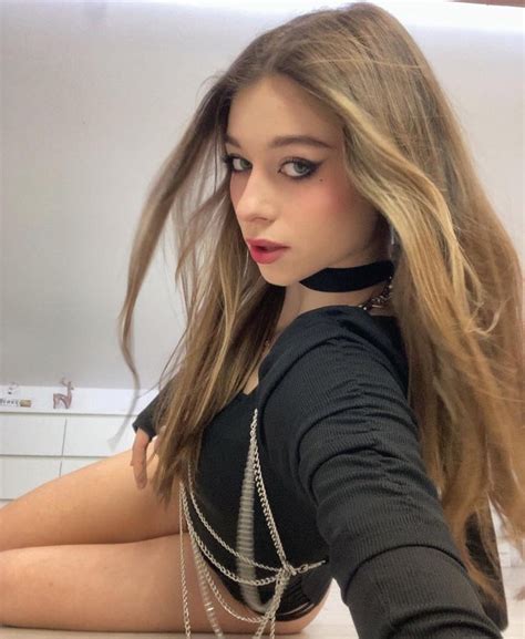 Maja Ciesielska Rinfluworld