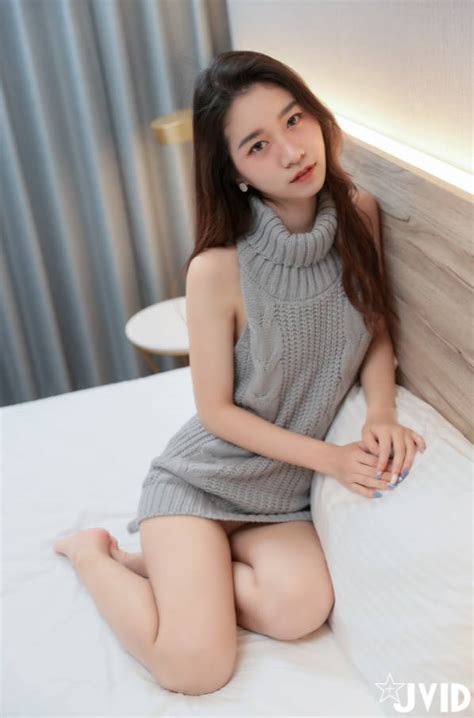 【捕鱼王】女大變色！老同學「蘿涵」一改羞澀，旅館裸睡驗收「發育的肉體」！ 捕鱼王中文网