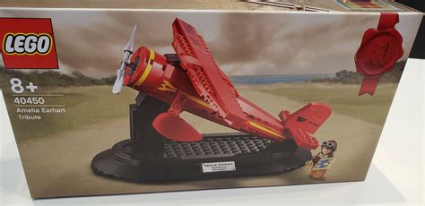 The Lady In The Lego Store Is Kind Enough To Give Me 1 Extra 40450 Even
