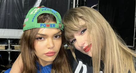 Tess Bu hija de Alfonso Cuarón posa con Taylor Swift y causa sensación