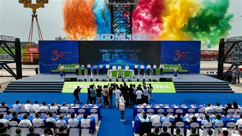 ДЭЛХИЙН ХАМГИЙН ТОМ ЦАМХАГТ КРАНЫ НЭЭЛТ БОЛЛОО Monmach