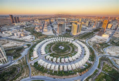 معلومات عن مثلت قرية الجميرا زووم الامارات السياحة في الامارات