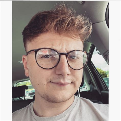 Rhys Howells Linkedin