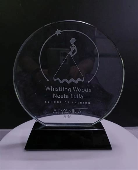 Glass Circle Trophies At Rs 1200piece Award Trophies In Mumbai Id