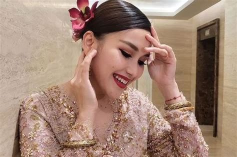 HEBOH Ini 5 Artis Indonesia Yang Blak Blakan Ngaku Hamil Di Luar Nikah